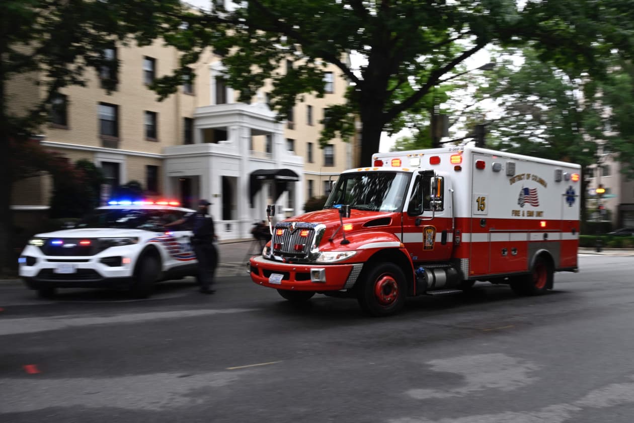 Hospitals, 911 systems scramble to respond to CrowdStrike issues ...