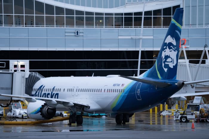 Boeing’s financials might not be hurt by latest 737 Max issues. Here’s ...