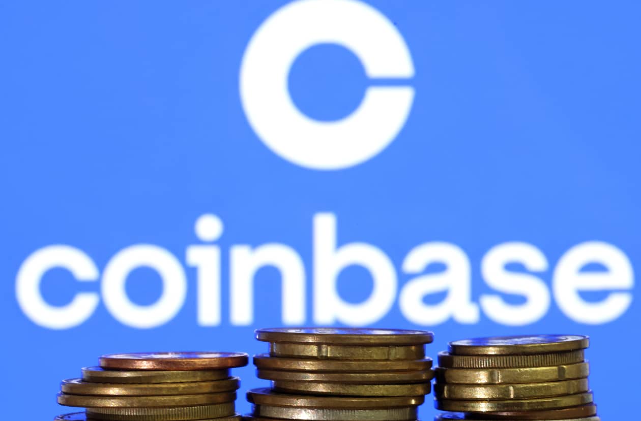 How a fraudster set up a fake Coinbase website and stole $20 million ...
