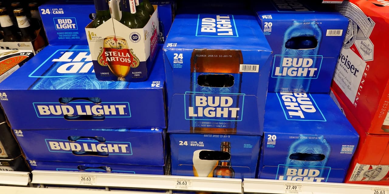 Anheuser-Busch InBev tops estimates in last quarter where Bud Light ...