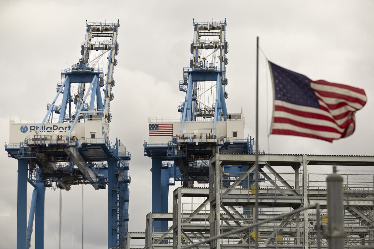 U.S. ports strike could create disruption, but opportunity for these ...