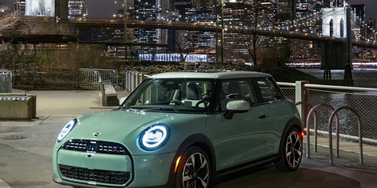 It’s stylish and fun: Check out the redesigned 2025 Mini Cooper Hardtop ...