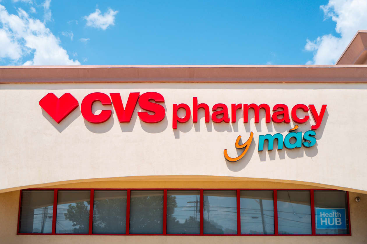 CVS’s stock rises nearly 2% on report of meeting with hedge fund ...