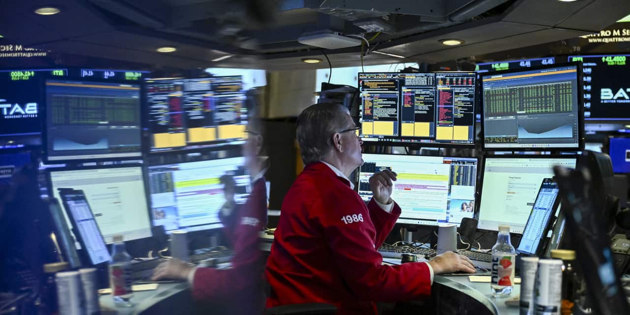 Stock Market Today: Dow rises 383 points, S&P 500 and Nasdaq end ...