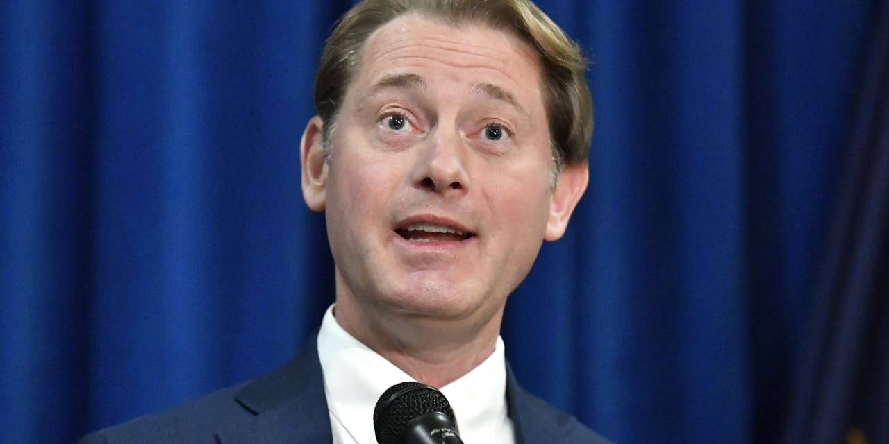 Kentucky’s Republican secretary of state wins JFK Profile in Courage ...