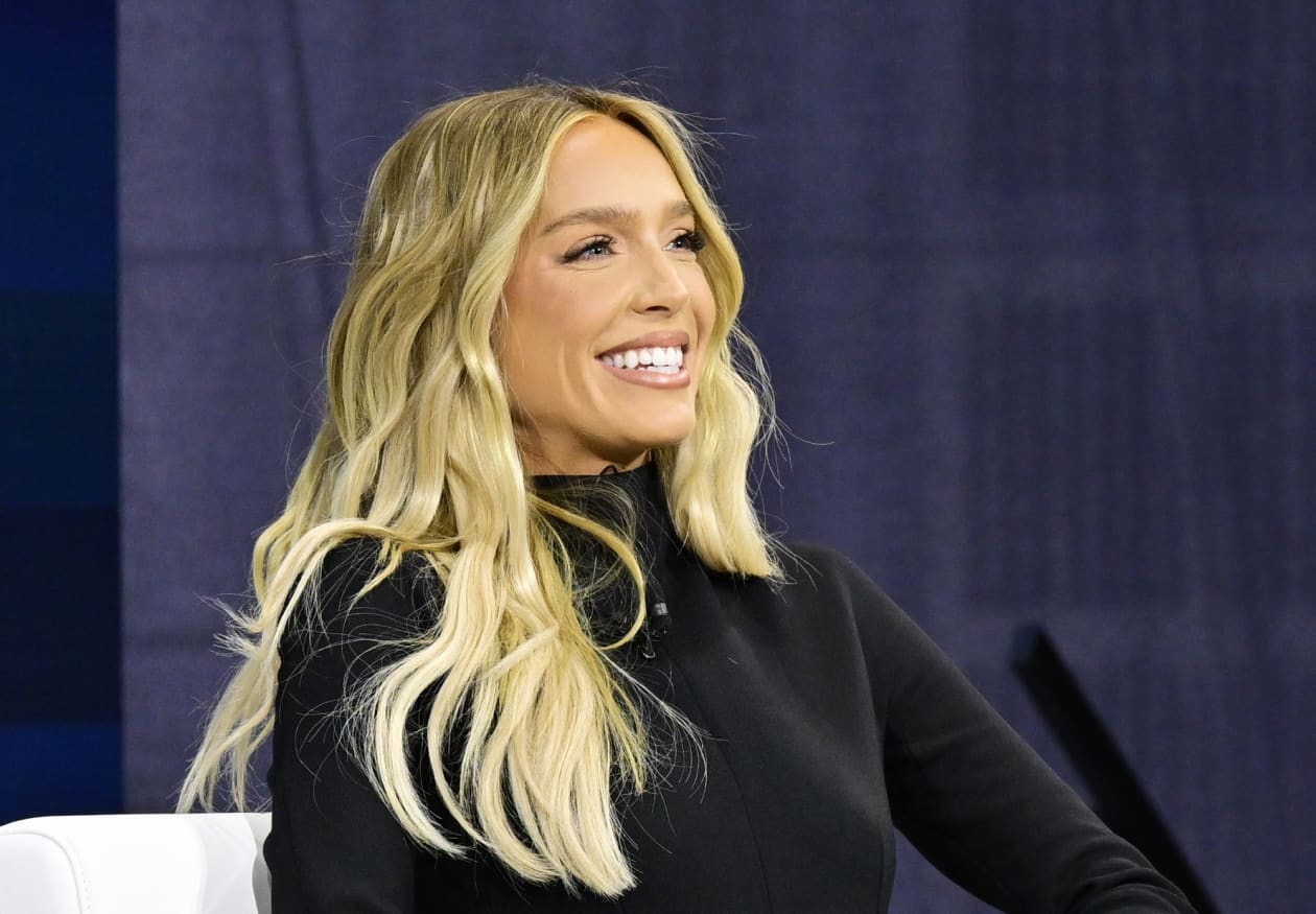 Alex Cooper signs a $125 million deal for ‘Call Her Daddy’ podcast, and ...