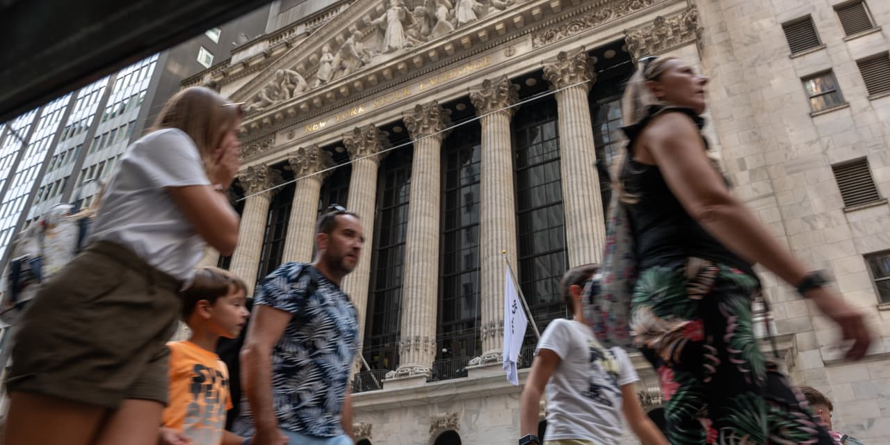 Stock Market Today: Dow, S&P 500 score record closes as U.S. stocks ...