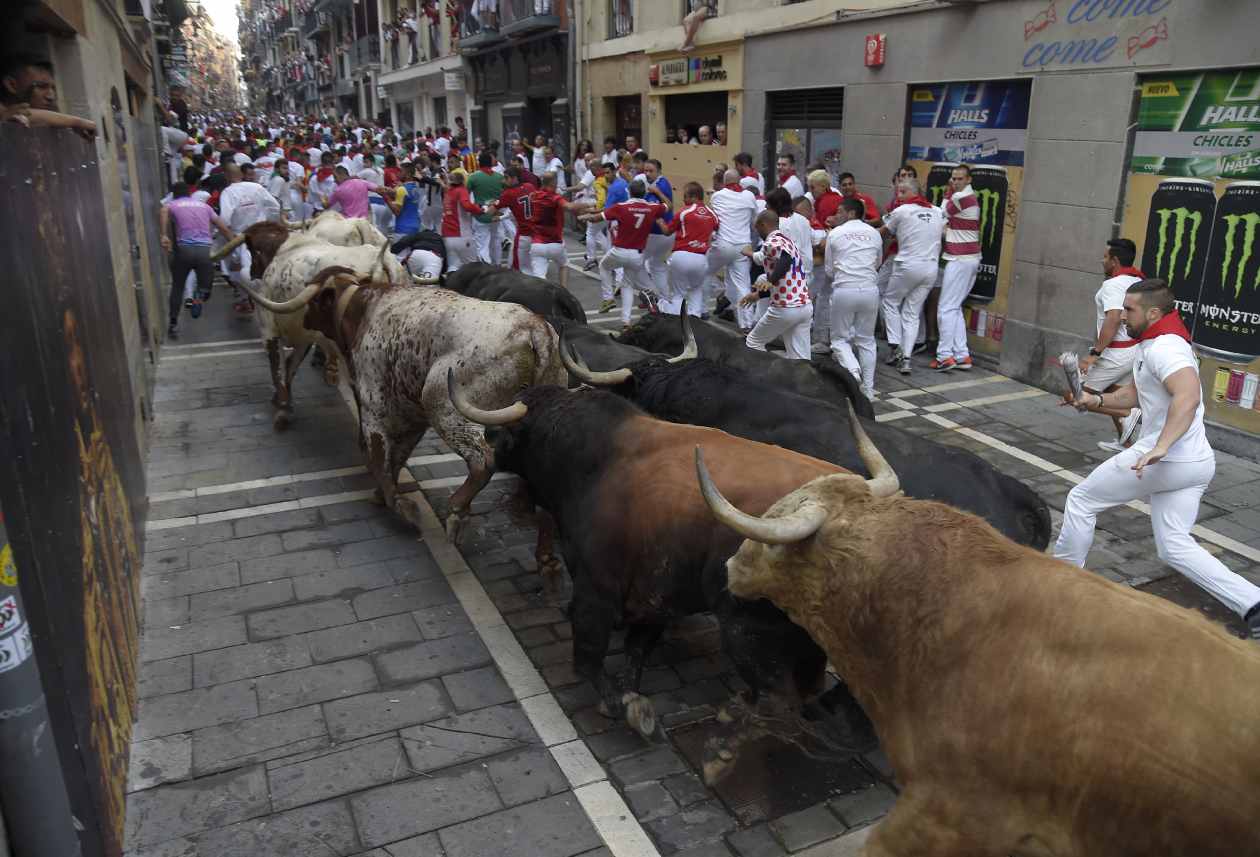 The stock market may be soaring, but here’s where the sellers are ...