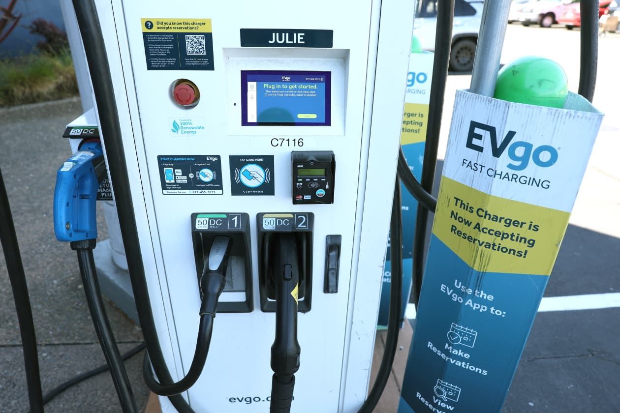 EVgo’s stock jumps as EV-charging revenue triples - MarketWatch