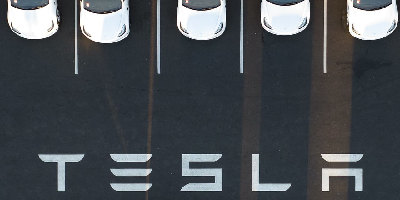 Tesla Autopilot probe expanded to securities or wire fraud: Reuters - WSJ