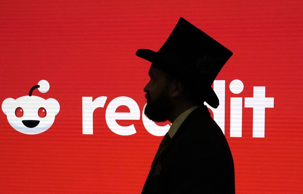 Reddit shares surge on OpenAI ChatGPT deal, on pace for biggest gain ...