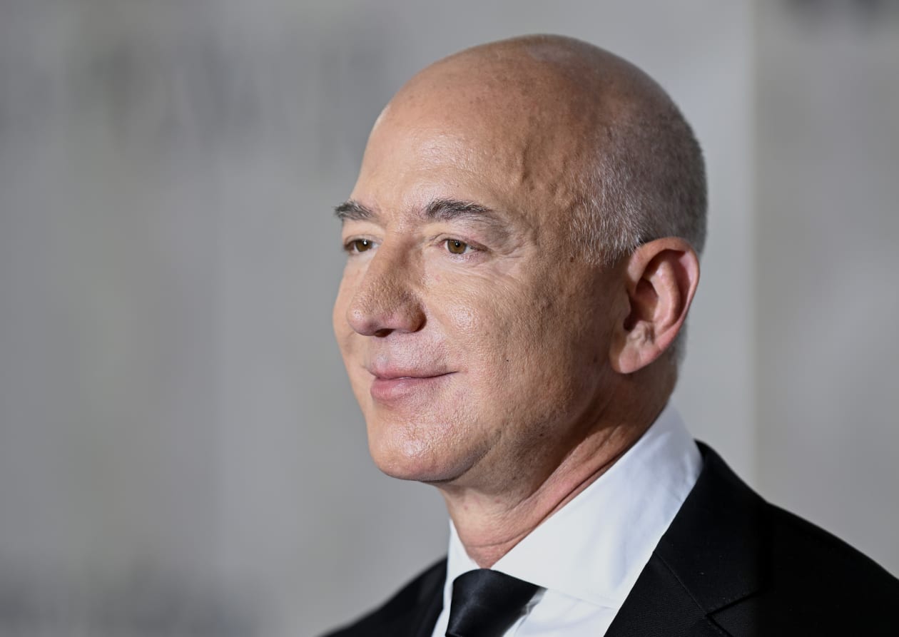 Jeff Bezos overtakes Elon Musk as world’s richest person, as Tesla ...