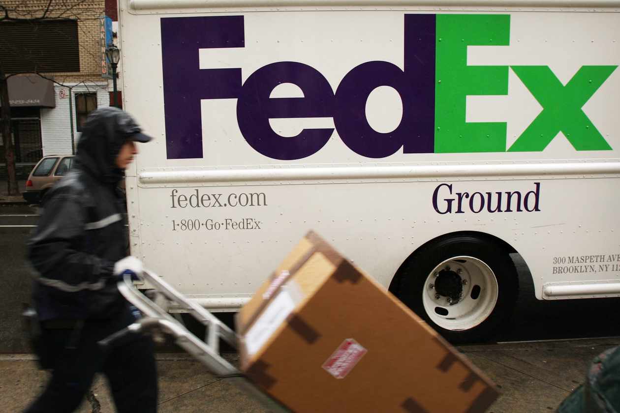FedEx strikes new Amazon deal, says heavy and rural deliveries are ...