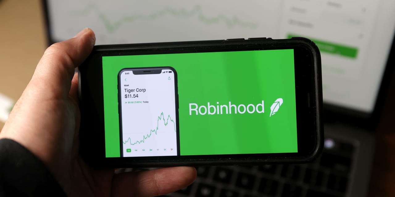Robinhood is cutting 10% of its jobs to keep a ‘high performance ...