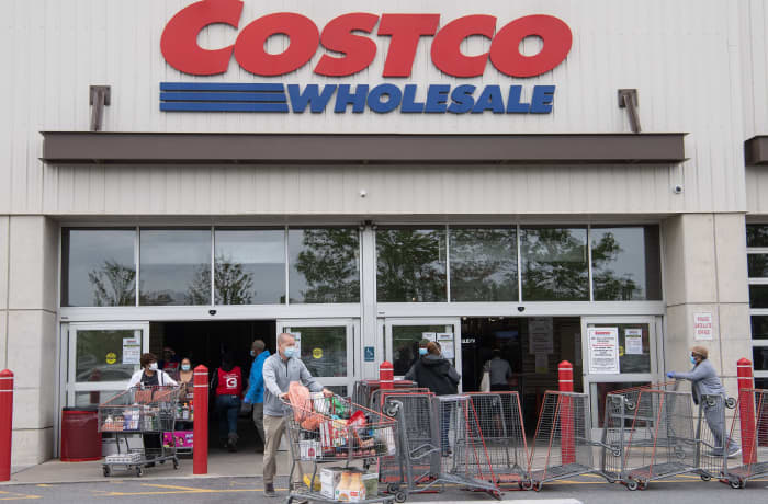 Costco tightens face-mask rules, and customers with medical conditions ...