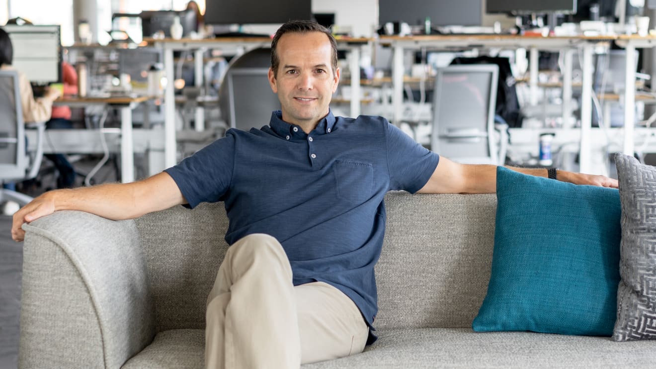 Upstart stock soars 40% after upbeat earnings outlook, funding progress ...
