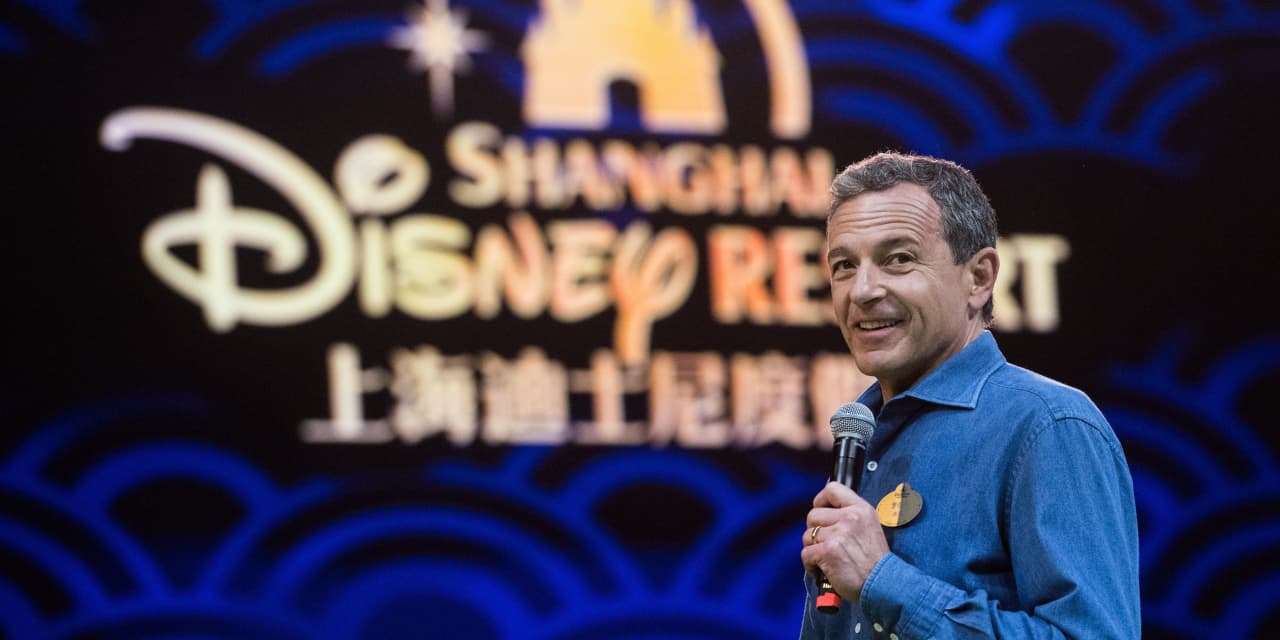 ‘I was not prepared to take on a major distraction’: Former Disney CEO ...