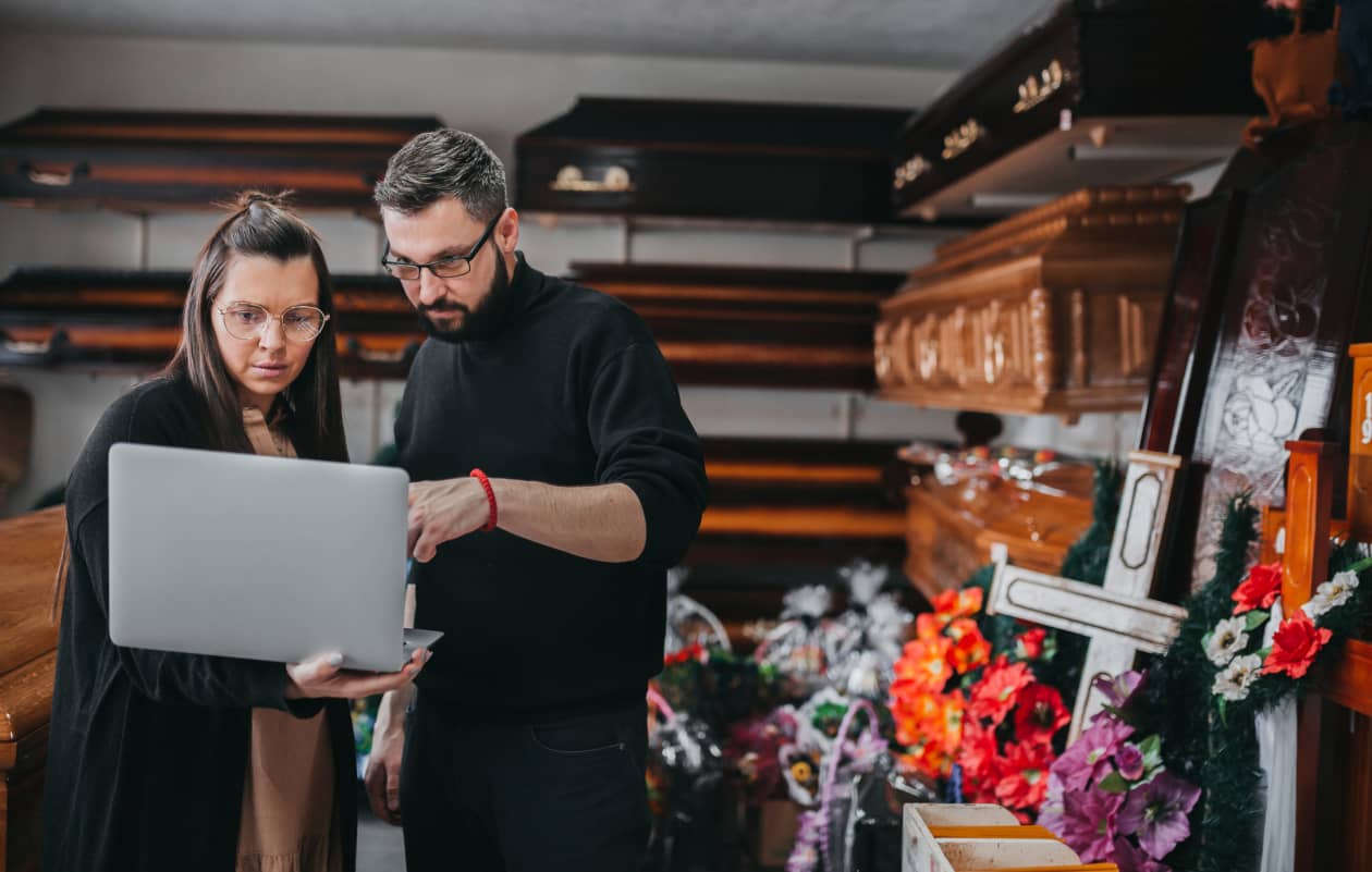 Dozens of funeral homes fail to properly disclose prices, undercover ...