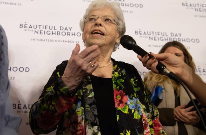 Joanne Rogers, widow of Fred 'Mister Rogers' Rogers, has died at 92 ...