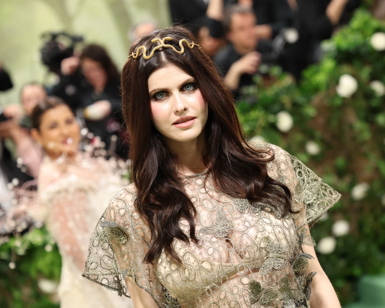 Just a year after buying it, ‘White Lotus’ star Alexandra Daddario is ...