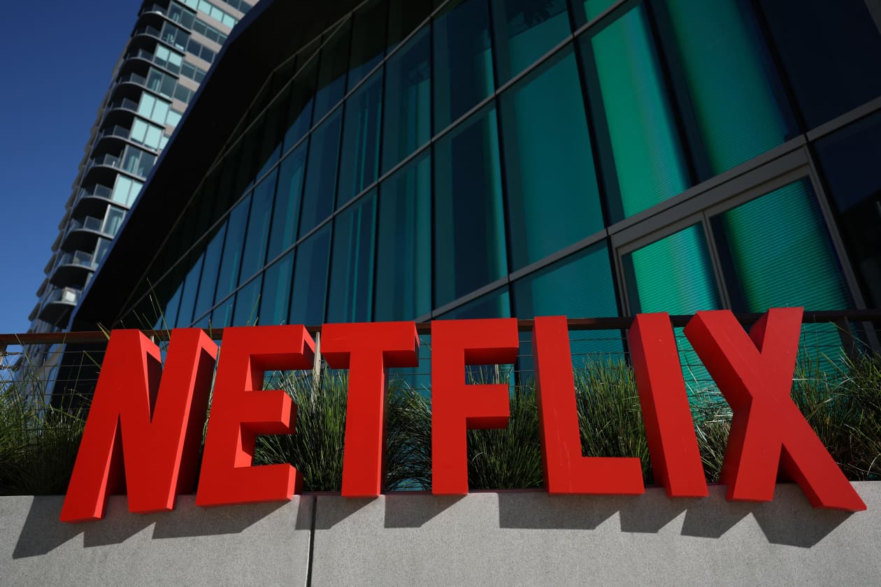 Is Netflix’s massive $83 billion Warner Bros. Discovery deal actually a ...