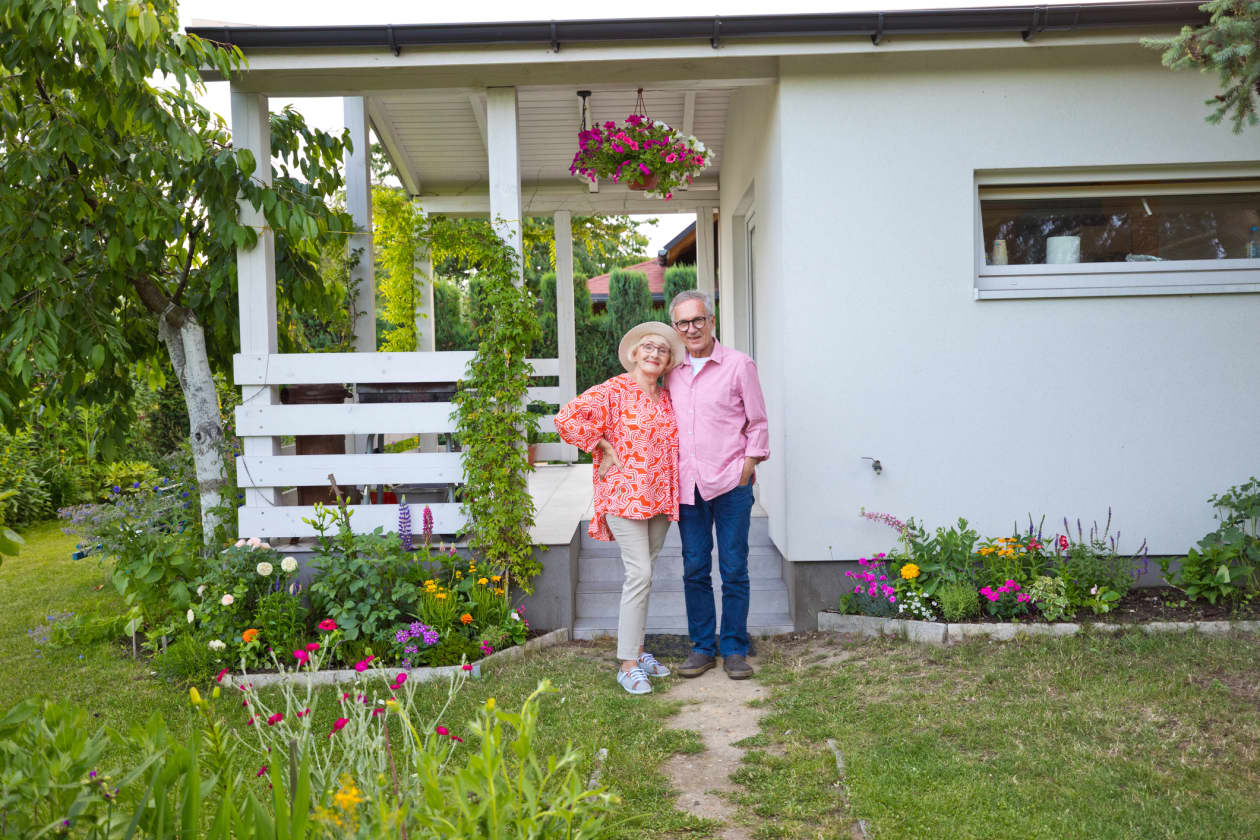 Older people don’t want to sell their homes, and that could cause ...