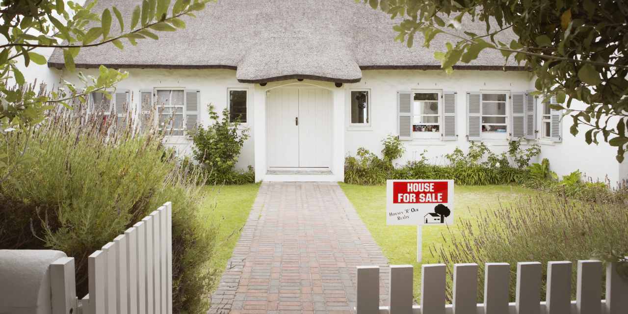 Home buyers are finding a silver lining in a stalled housing market ...