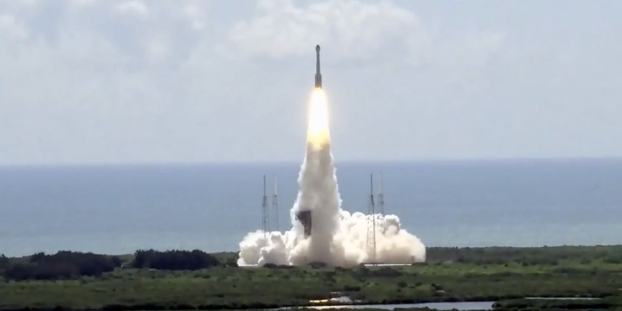 Boeing’s Starliner launches on historic first crewed flight - MarketWatch