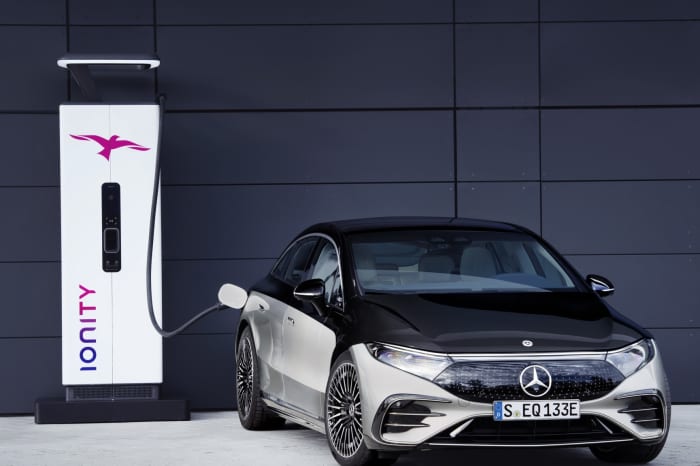 Opinion: Mercedes' new electric vehicles are loaded with luxury and ...
