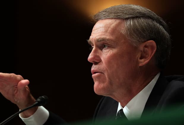 Former WaMu CEO sees a housing bubble forming because the Fed is ...