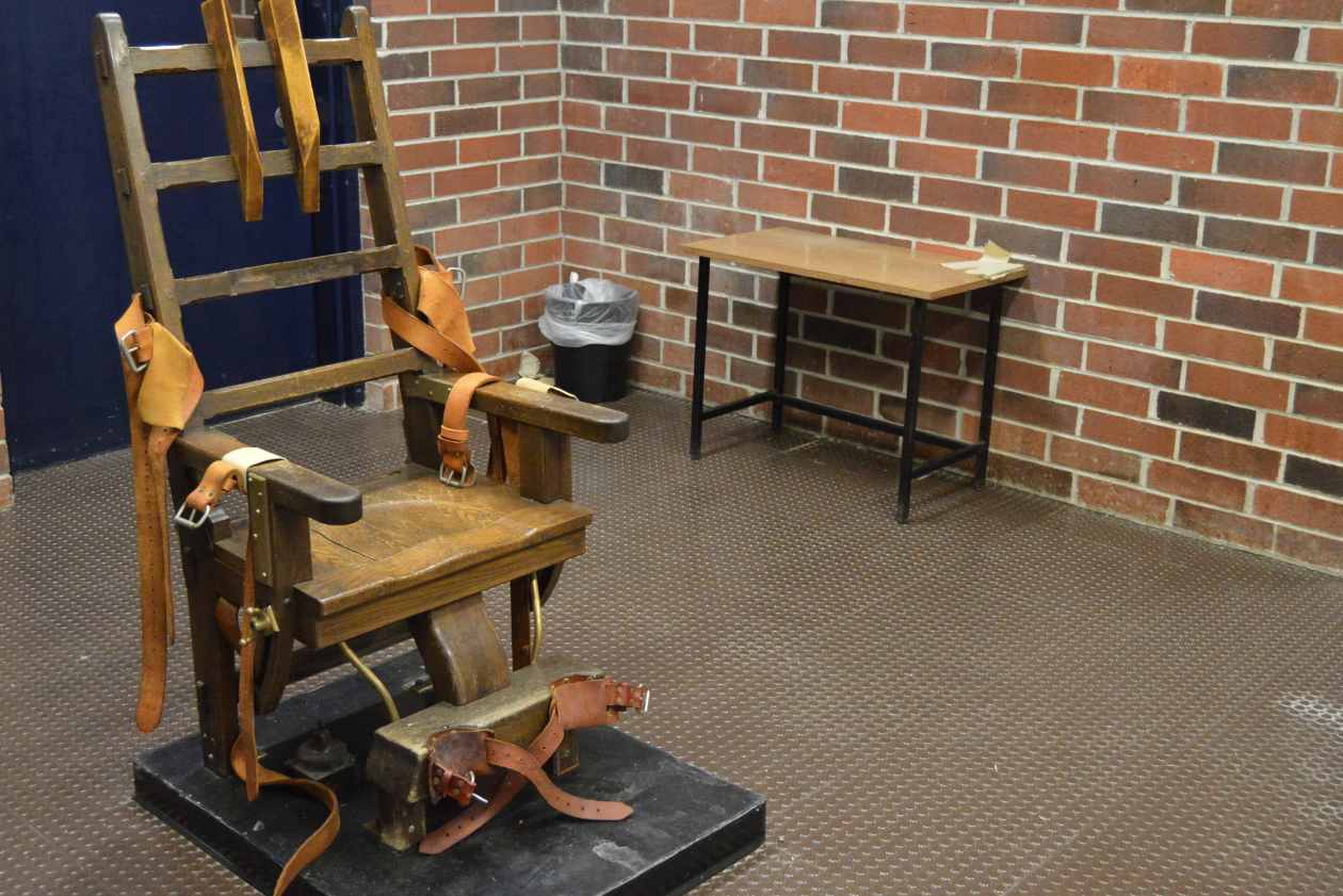 In South Carolina, death row inmates must now choose between the ...