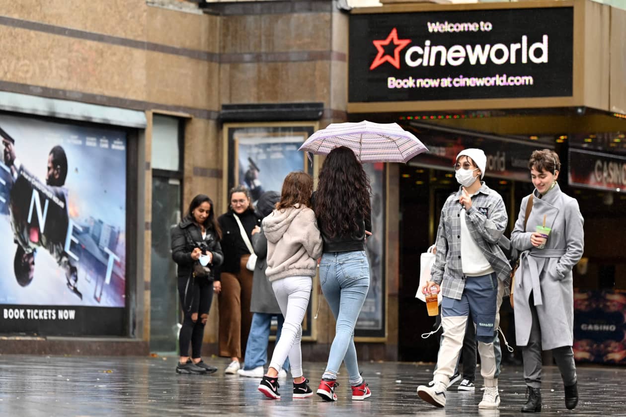 Cineworld stock tanks over 20% after warning that potential takeover ...