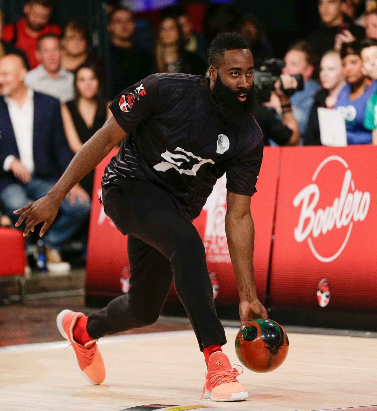 Bowlero’s stock is a buy after strong boost in foot traffic in February ...