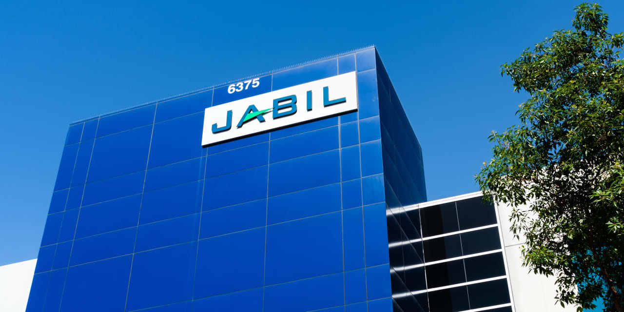Jabil’s stock declines as CEO Kenny Wilson goes on paid leave pending ...