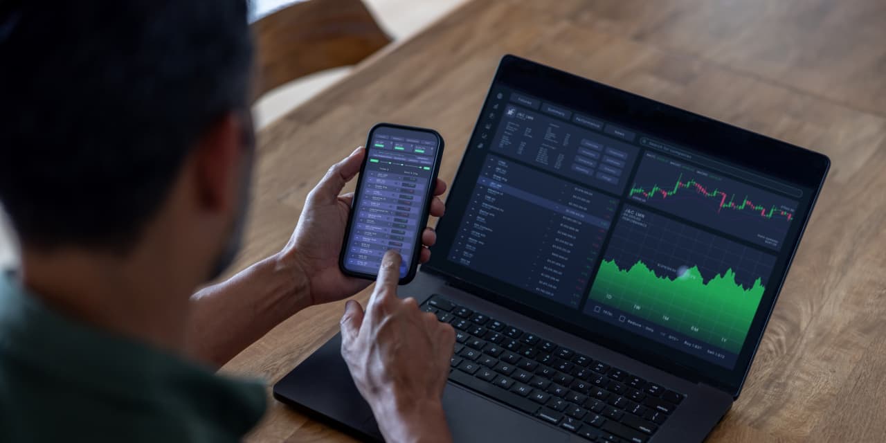 12 finance pros reveal the stocks they’re personally recommending to ...