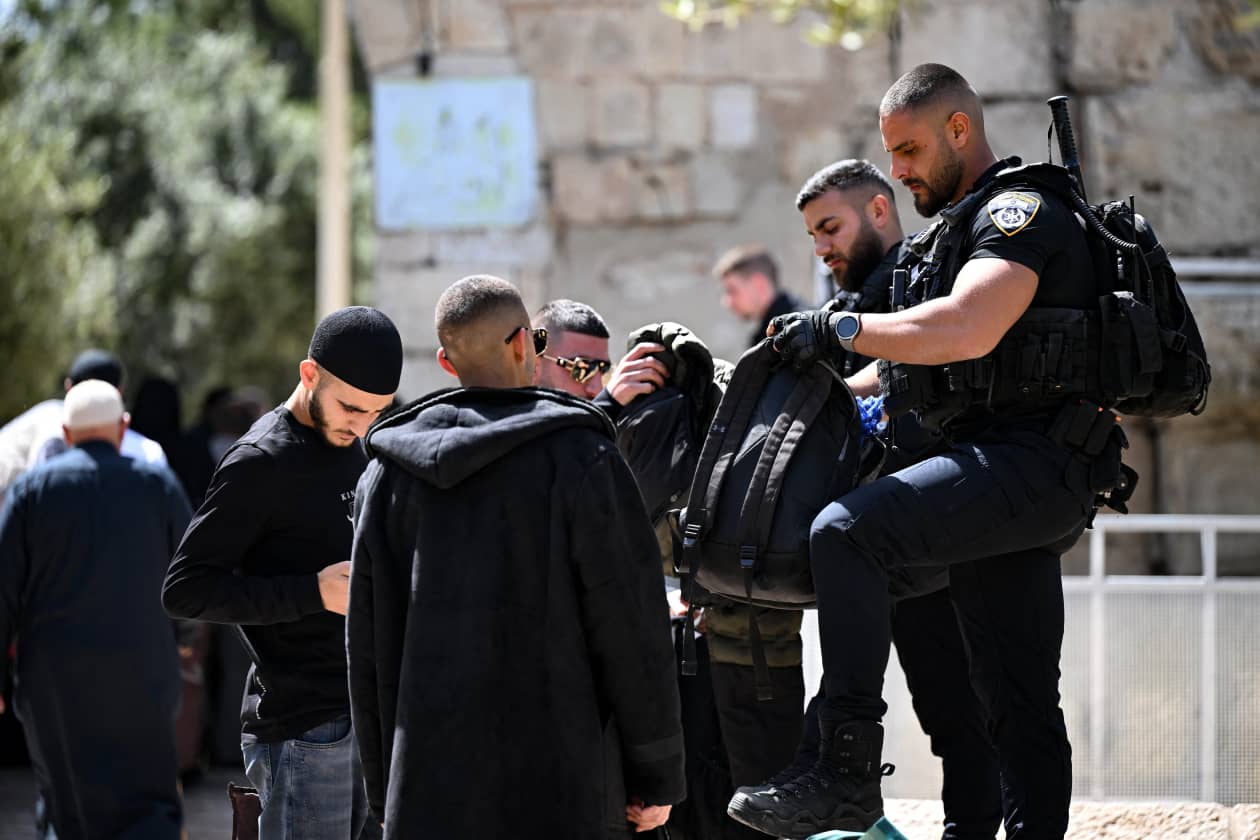 Israel dismisses two officers over World Central Kitchen missile attack ...