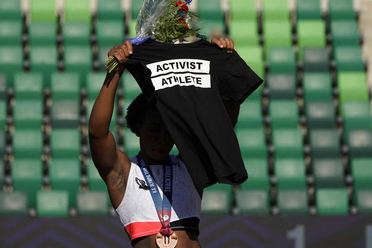 Tommie Smith, John Carlos, Gwen Berry demand change in Olympic protest ...