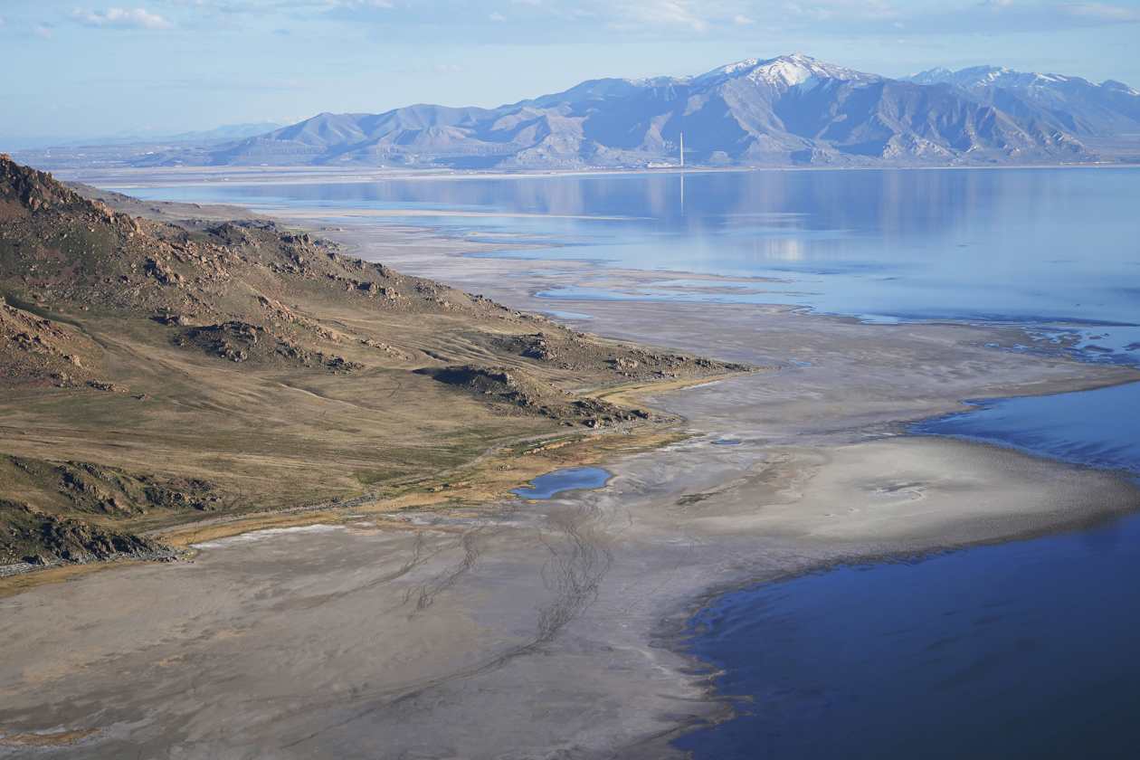 Water levels at Great Salt Lake drop to historic low - MarketWatch