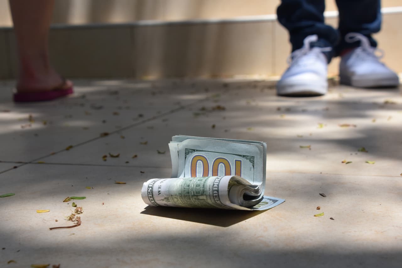 Finding Money On The Street