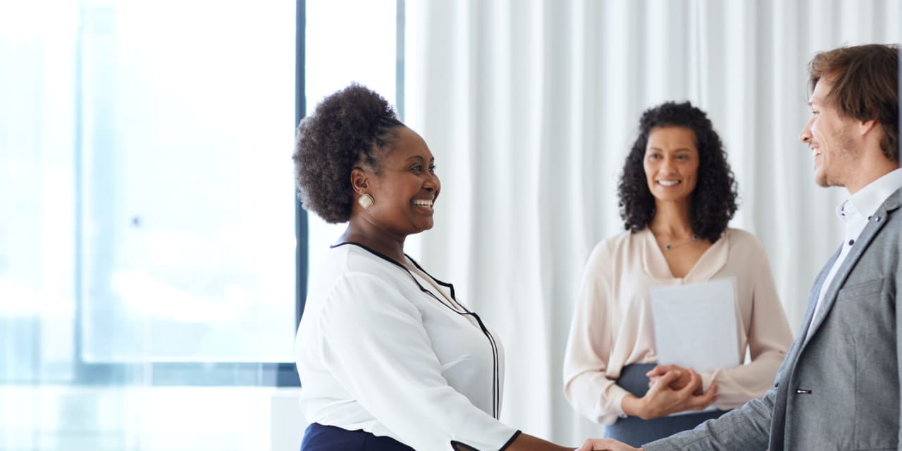 5 strategies for women to negotiate higher salaries - MarketWatch