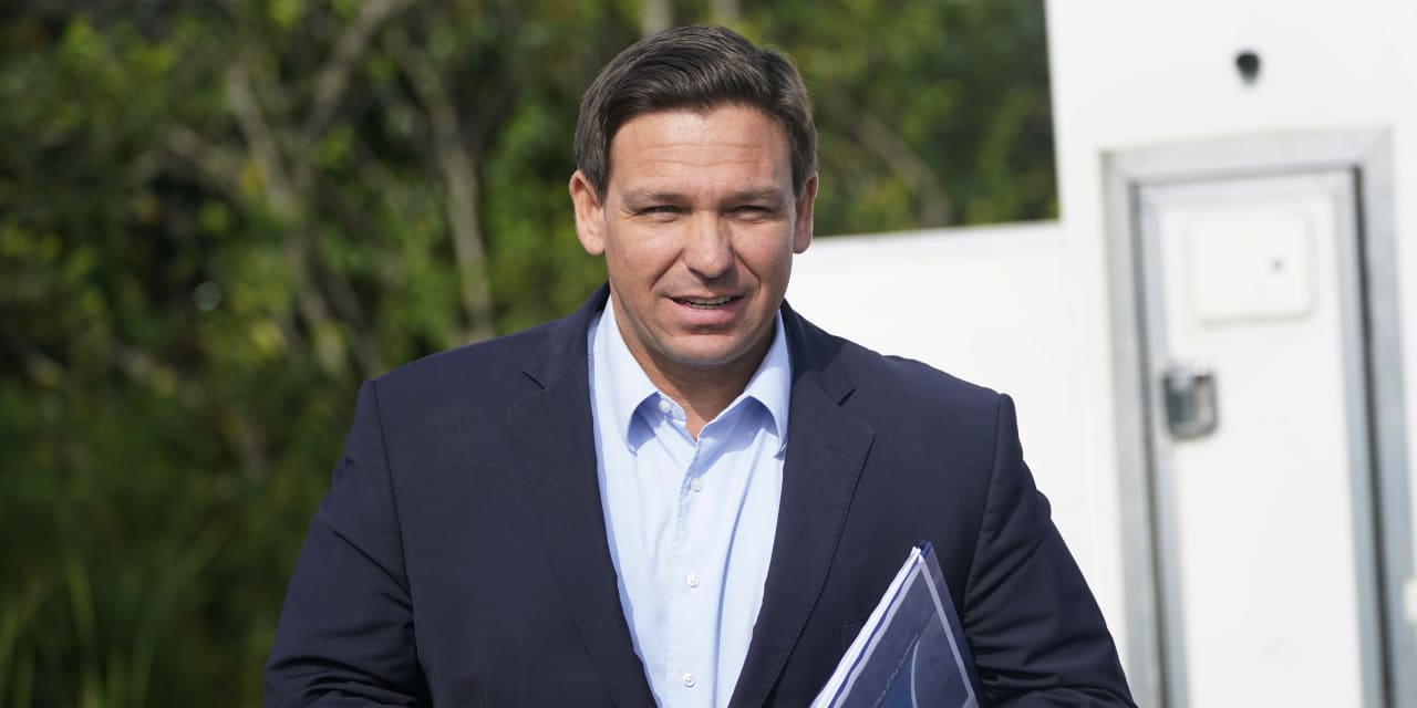 Florida’s DeSantis takes unusual step in proposing a congressional map ...