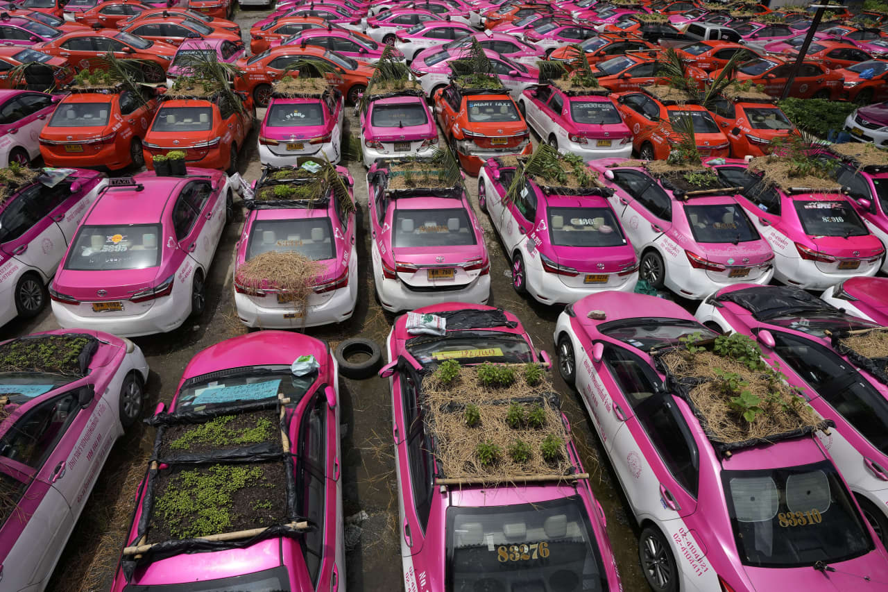 Mini Taxi Cabs