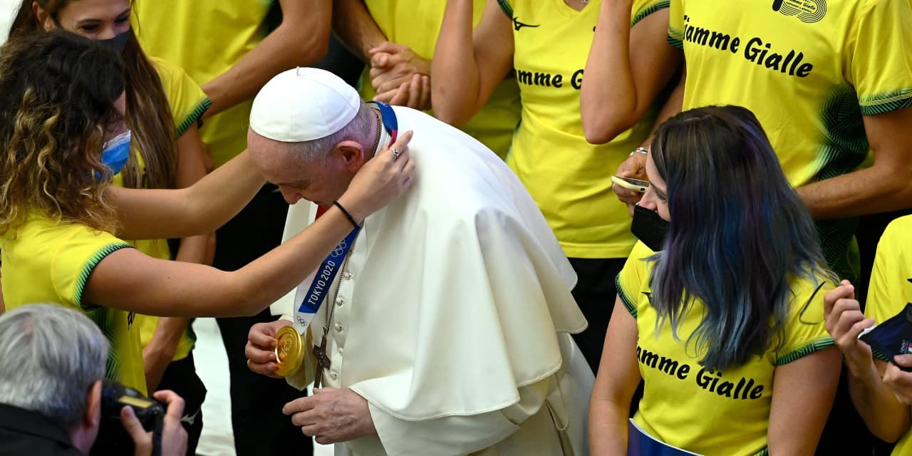 Pope Francis acknowledges head-on the virulence of his right-wing ...