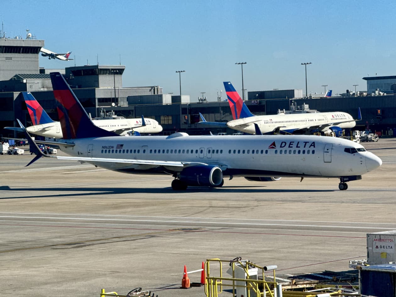 Delta CEO highlights ‘testy’ geopolitical environment behind lowered ...