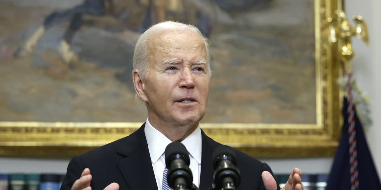 Biden withdraws from 2024 presidential race, endorses Kamala Harris - MarketWatch