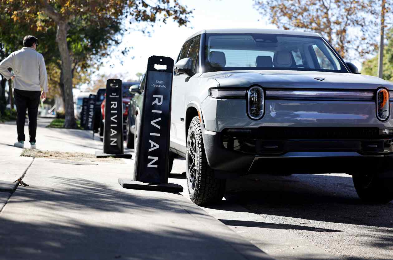 Rivian keeps promise on making a profit, but here’s why the stock is ...