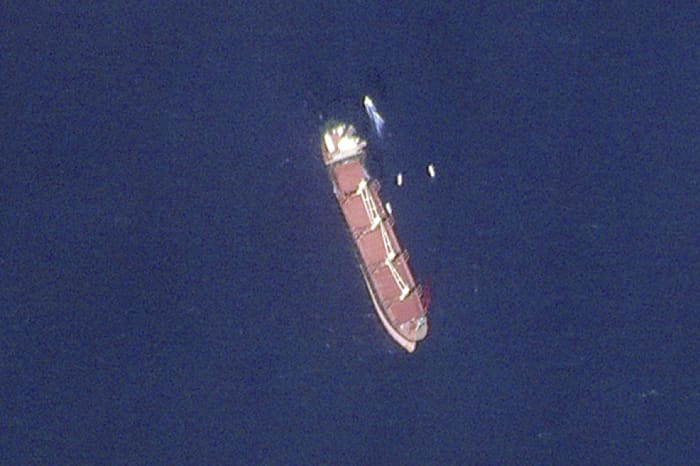 Ship hit by Houthis sinks in Red Sea after earlier attack - MarketWatch
