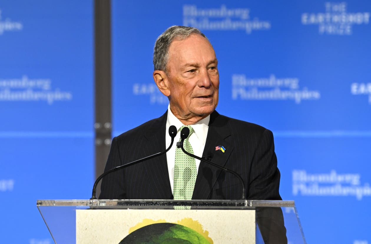 Michael Bloomberg joins Marc Lore, A-Rod’s bid to buy Minnesota ...