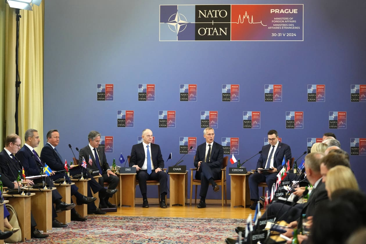 NATO foreign ministers gather in Prague as allies clear Ukraine to take ...