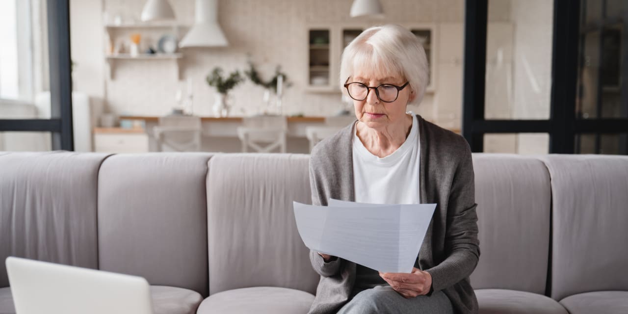 ‘Who do people like me turn to?’ I am 70 with absolutely no emergency ...